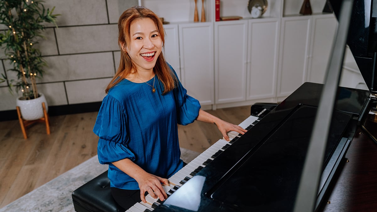 Professional Pianist Learns “Rush E” By Ear | Pianote