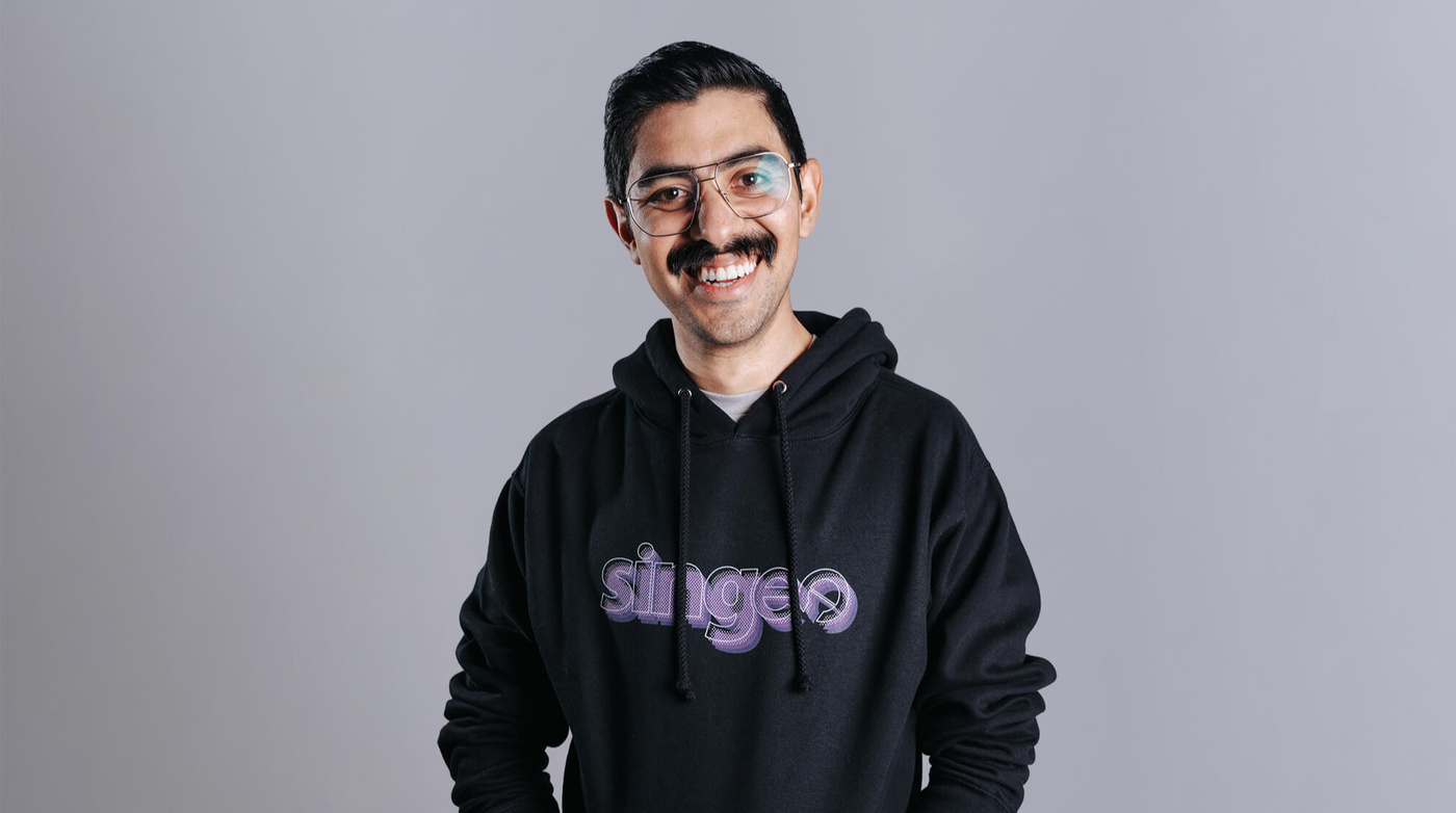 The Singeo Stand Out Hoodie | Singeo